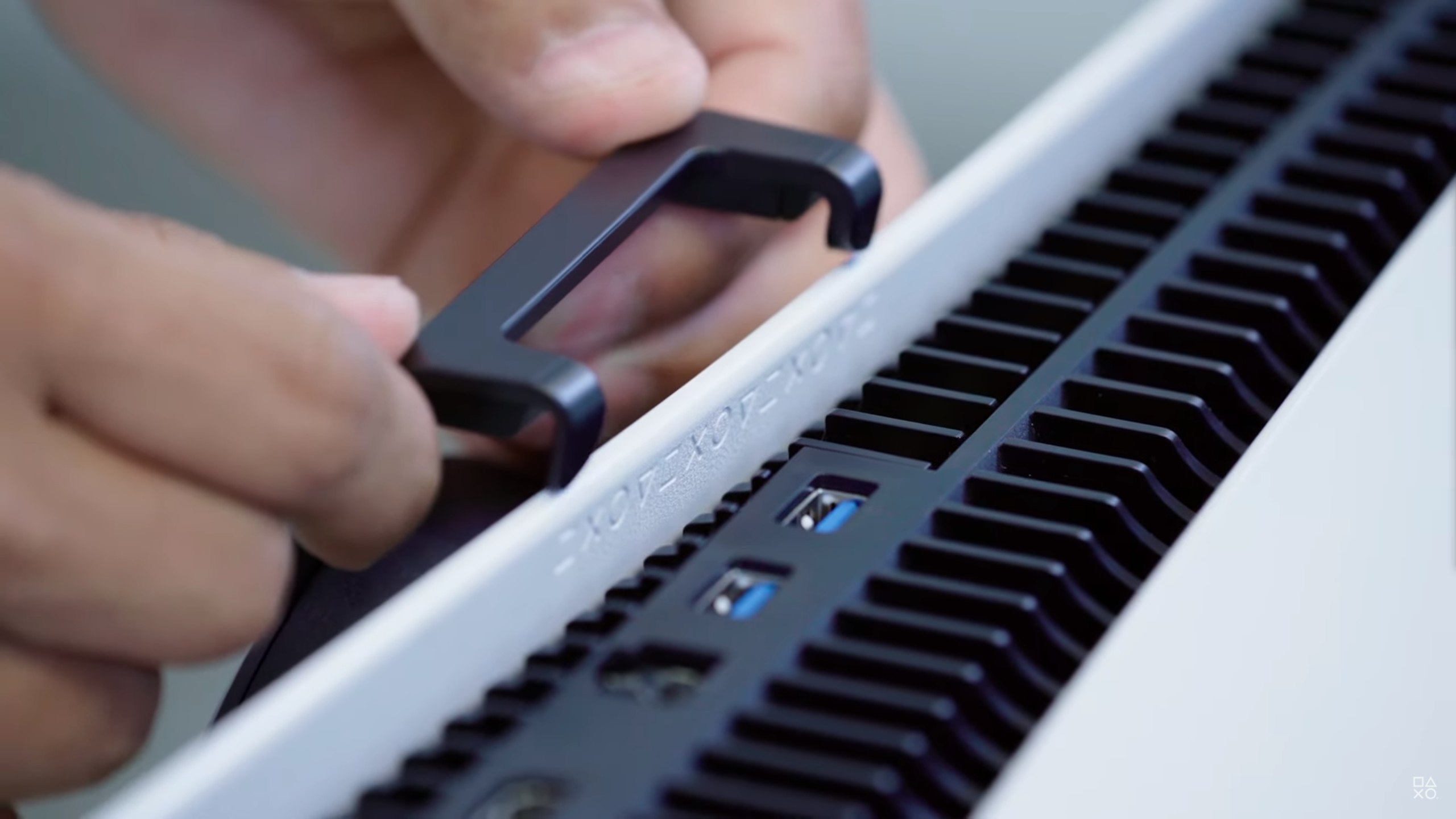 The first PlayStation 5 teardown reveals some hardware secrets - Ars ...