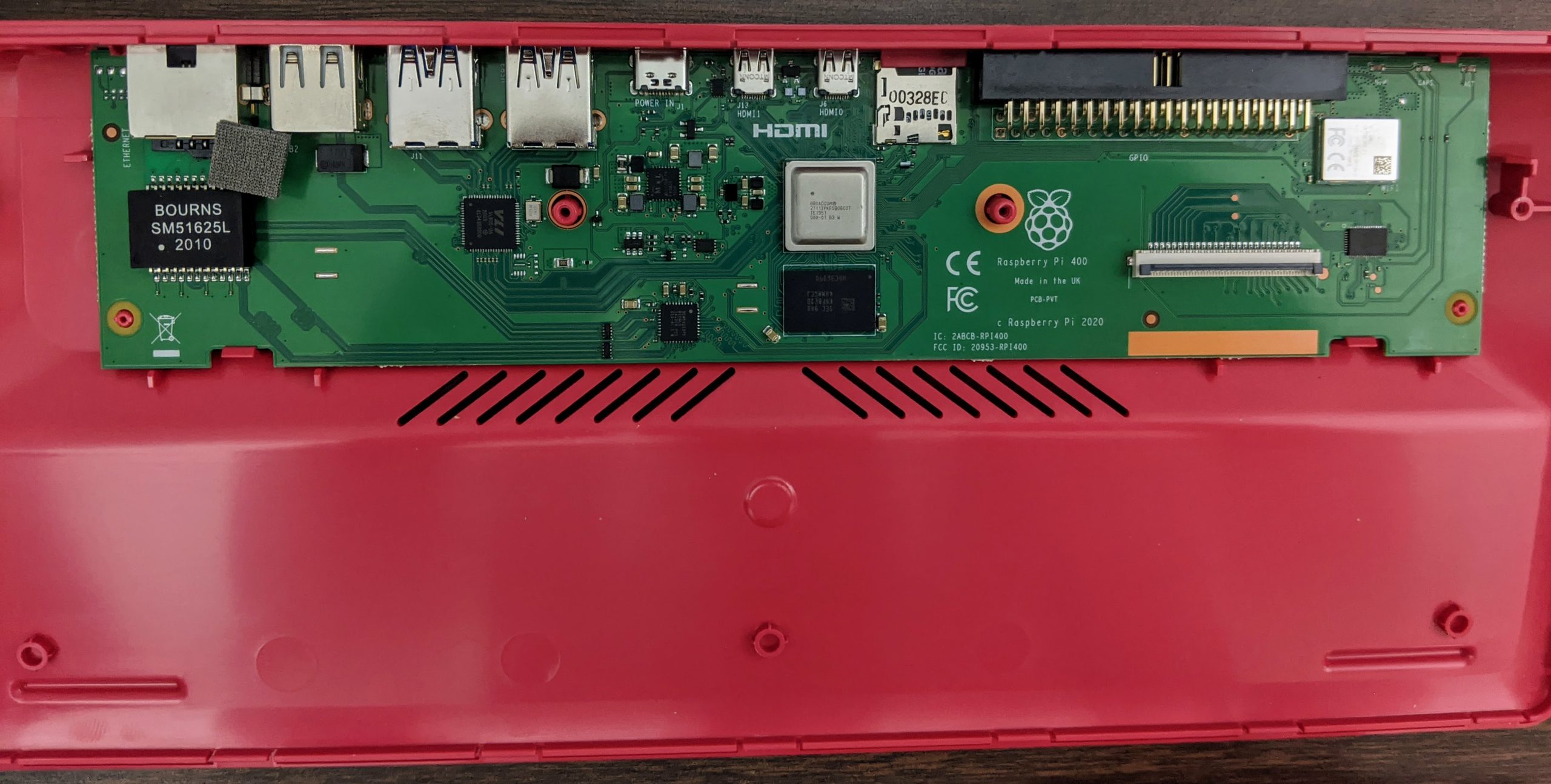 Raspberry Pi 400 review—the under-$100 desktop PC you didn’t know you ...