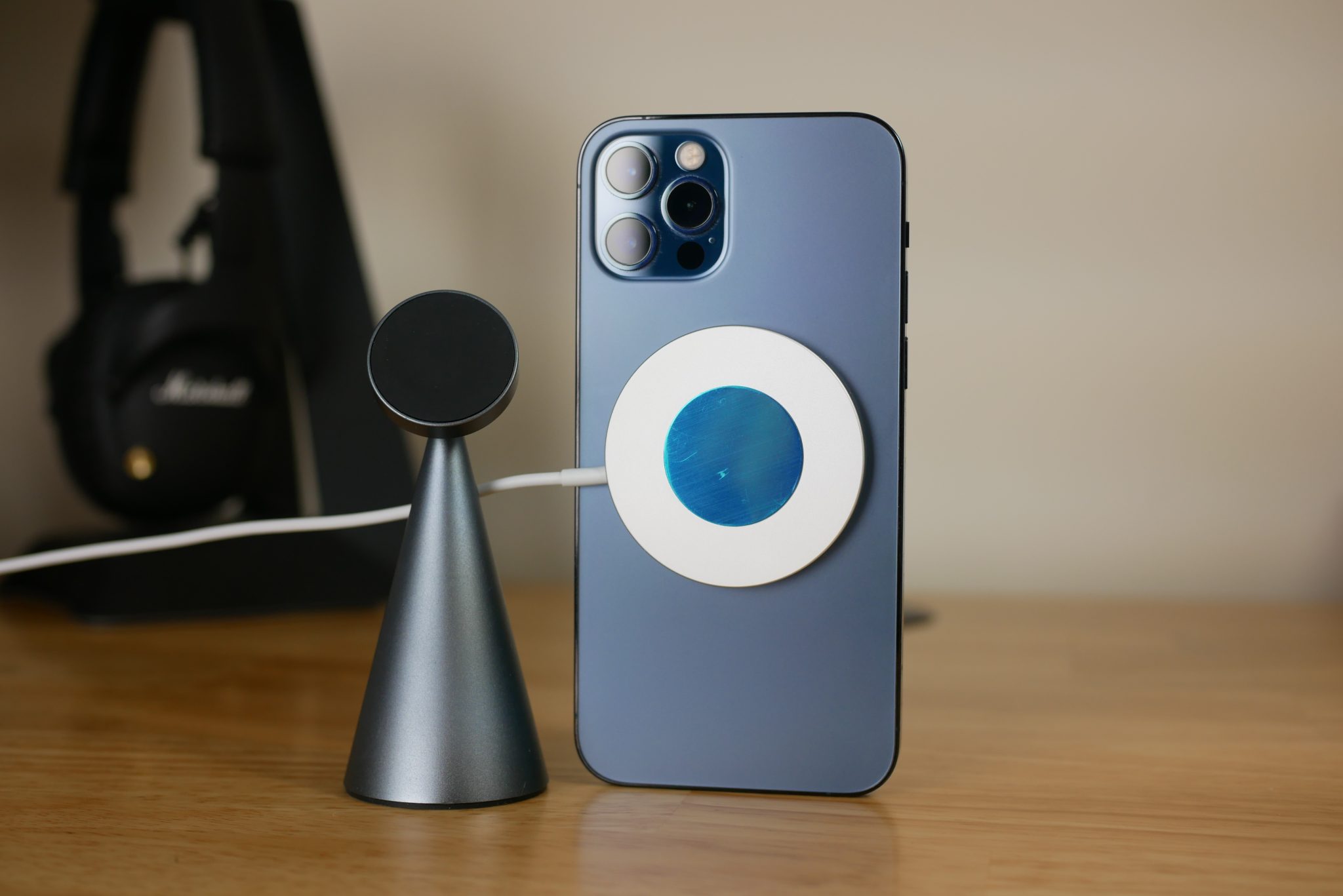 The best accessories and MagSafe gear for your new iPhone 12 - Ars Technica