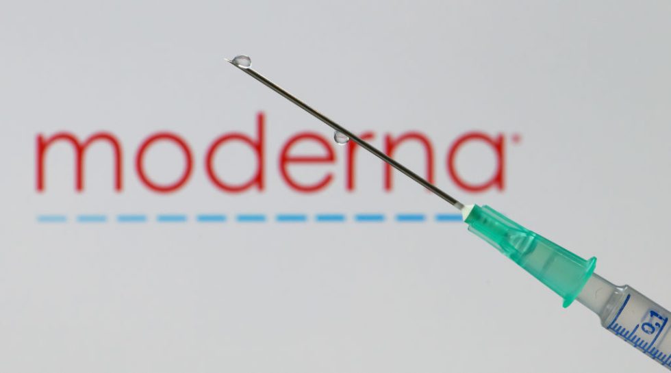 As COVID vaccine patent dispute drags on, Moderna forks over $400M to ...