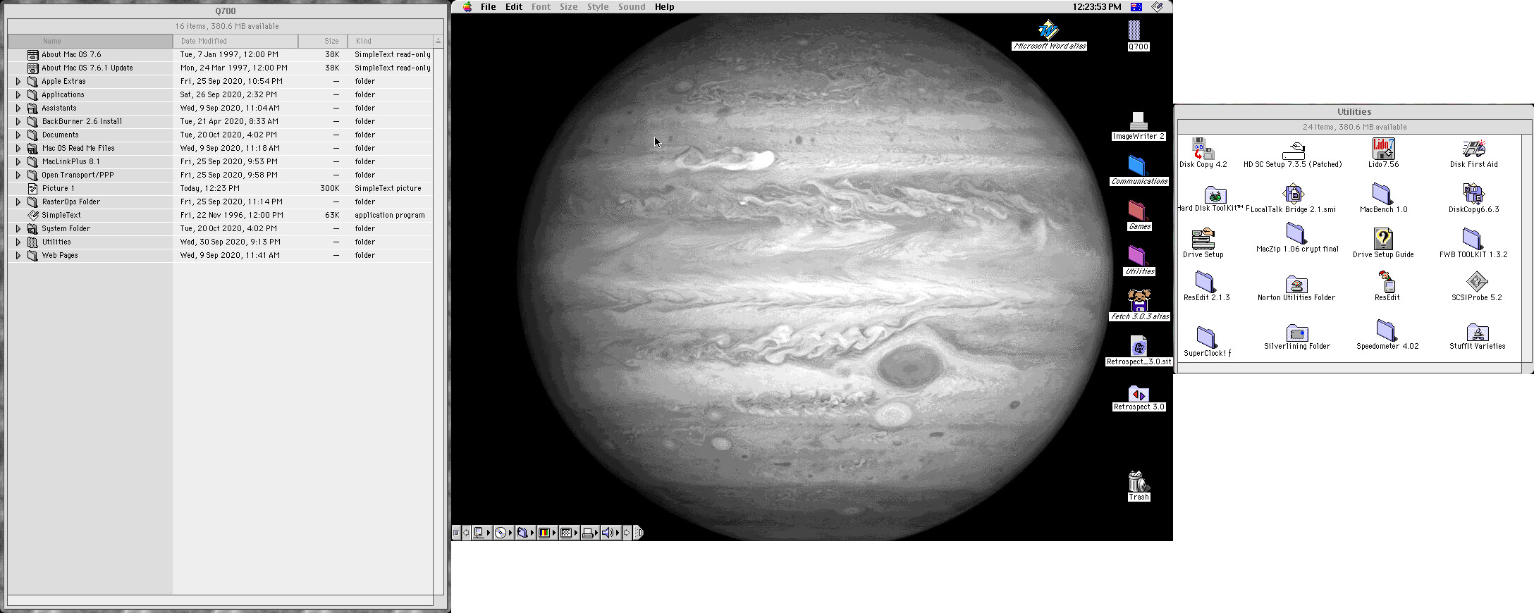 Working from home at 25MHz: You could do worse than a Quadra 700 (even ...