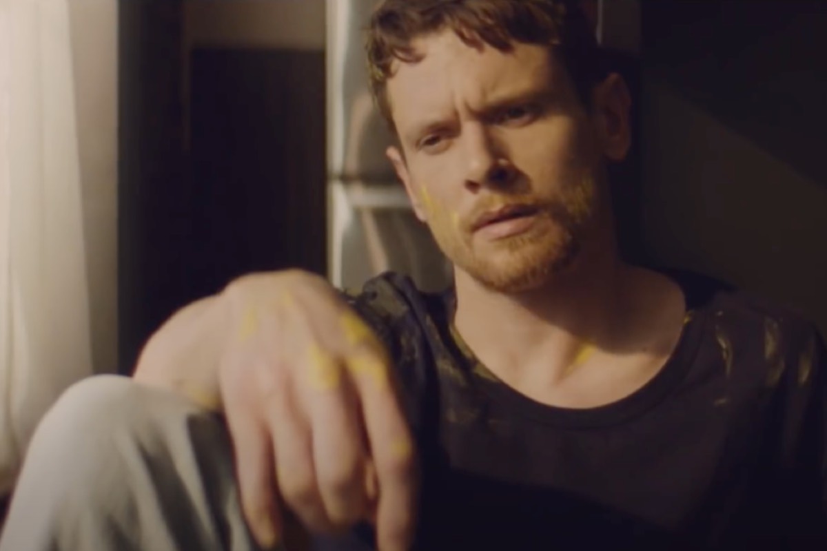 A couple clings to shared past amid a memory-wiping pandemic in Little ...