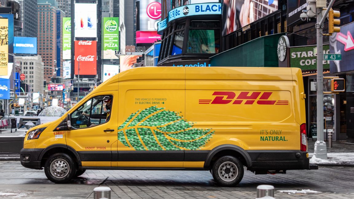 Electric vans are all the rage at DHL, UPS—maybe even USPS, too - Ars ...