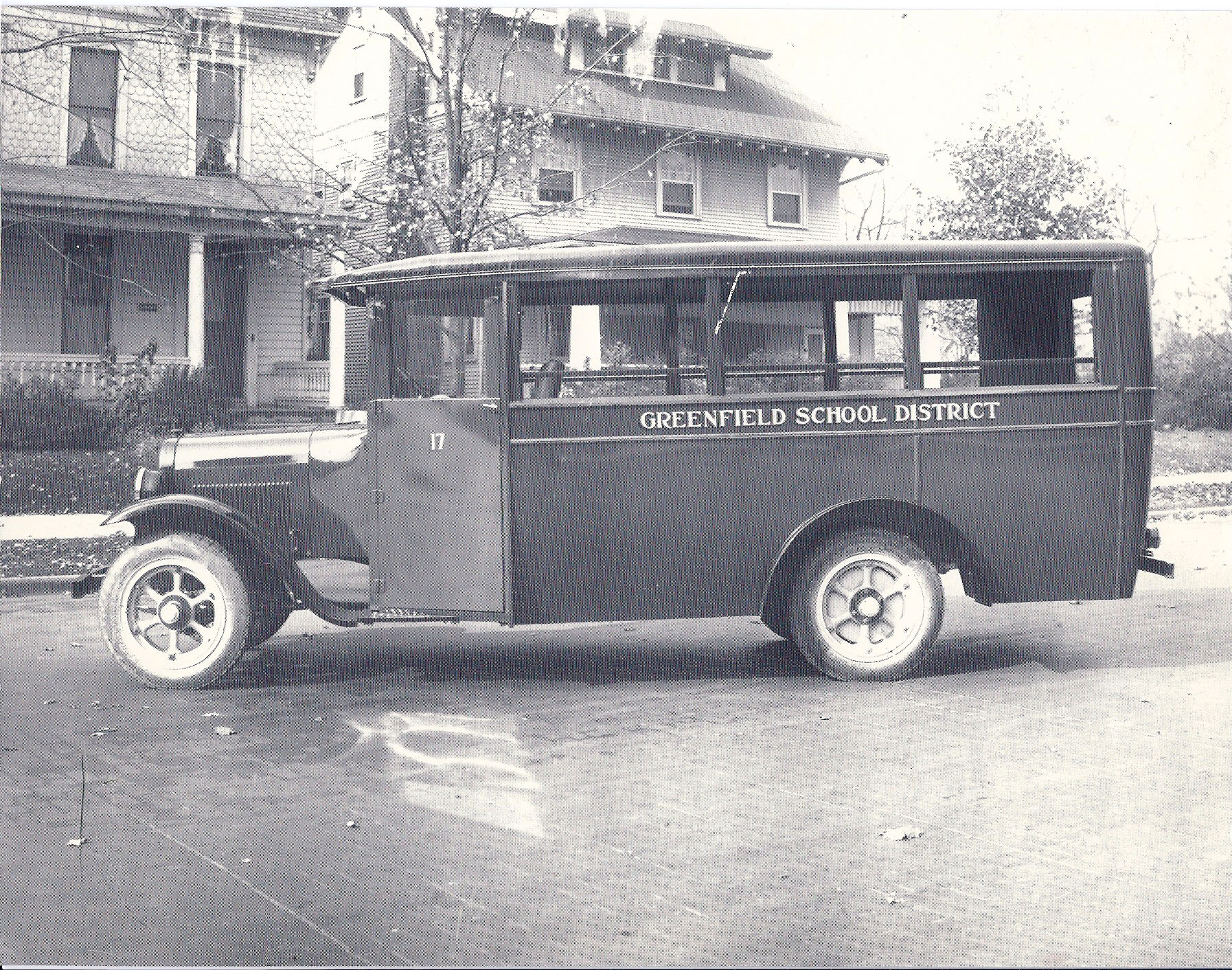 From buggies to buses, the first Black-owned US automaker did what few ...