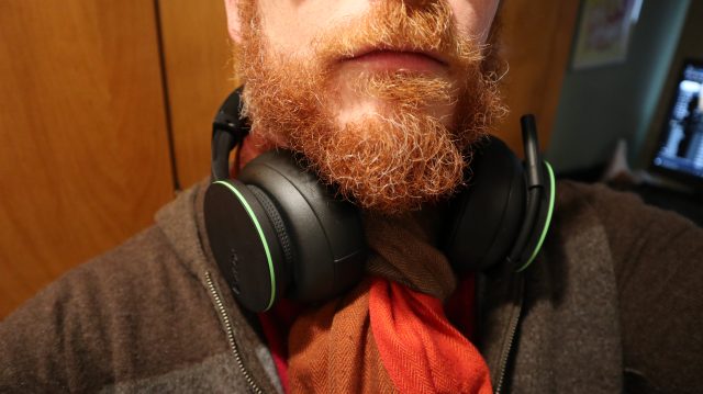 Xbox Wireless Headset review: $99 set with engineering wins, first-gen ...