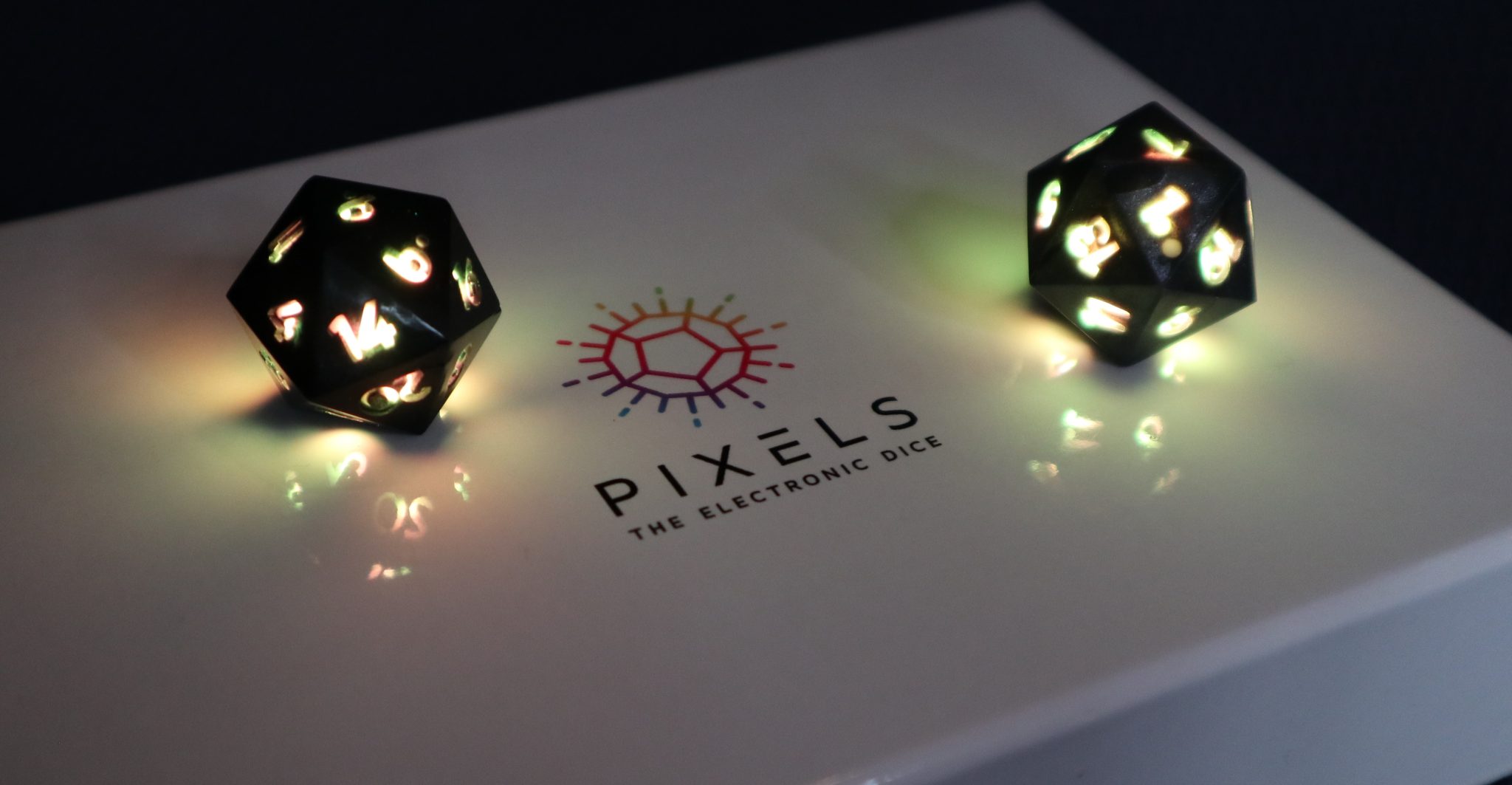 A light show for every crit: How good are the $39 Pixels “smart” dice ...