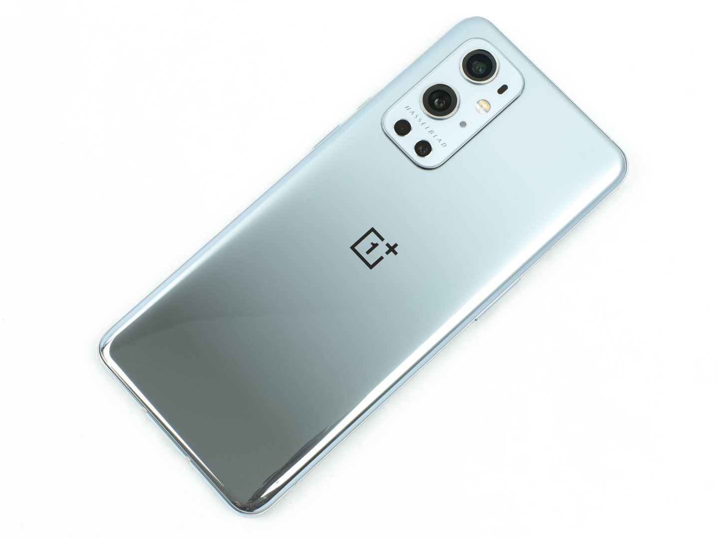 OnePlus 9 Pro Review—Keeping the slightest lead in front of Samsung ...