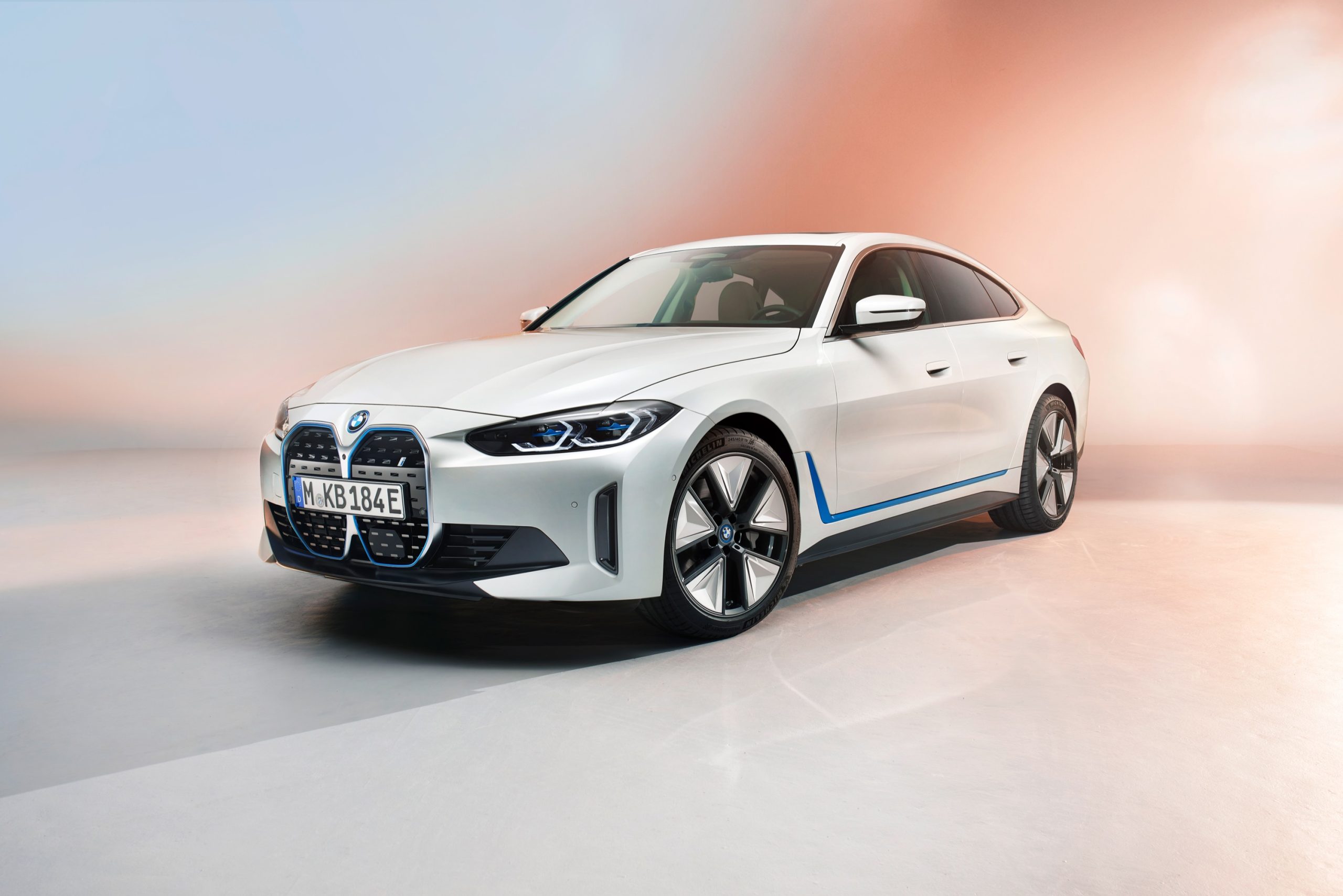 BMW’s big electric car push: Selling 2 million new EVs by 2025 - Ars ...