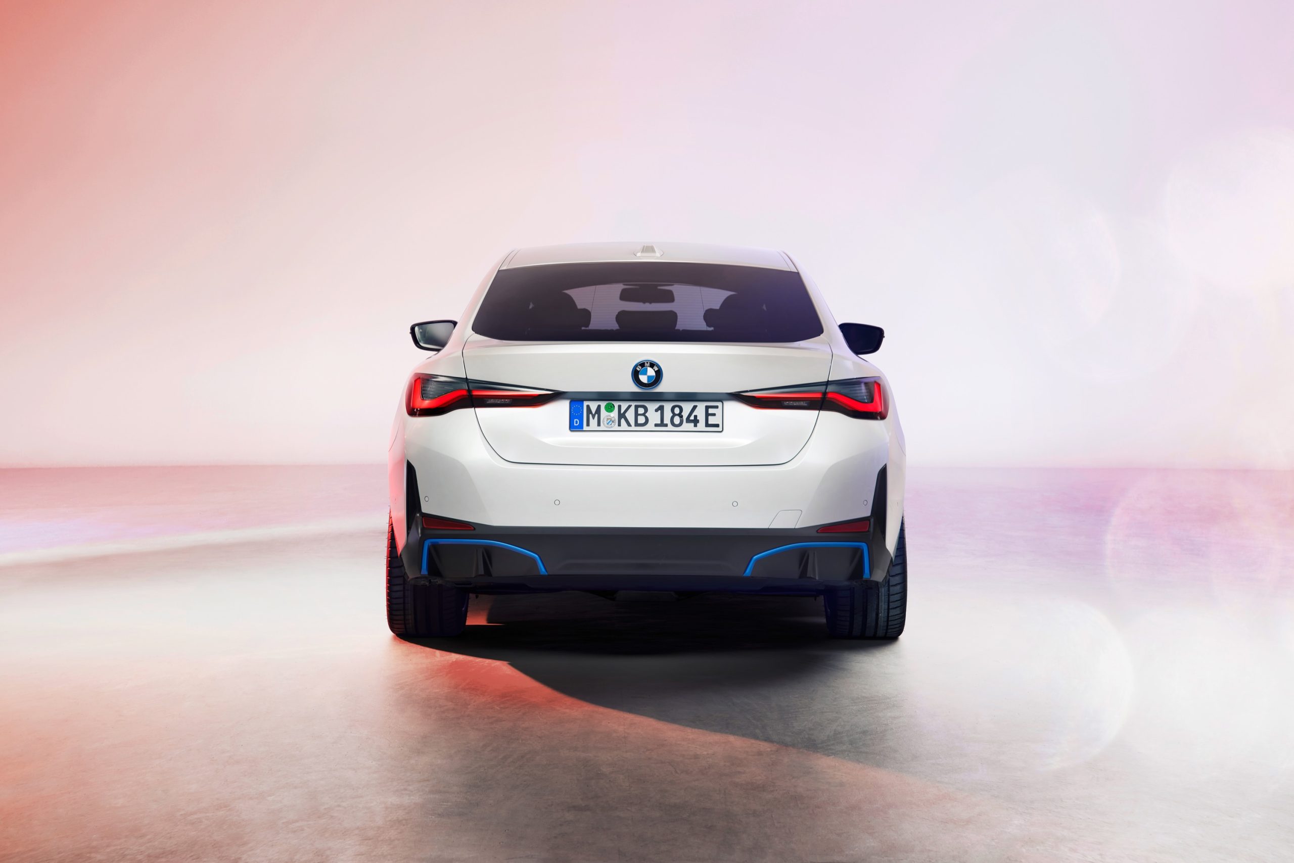 BMW’s big electric car push: Selling 2 million new EVs by 2025 - Ars ...