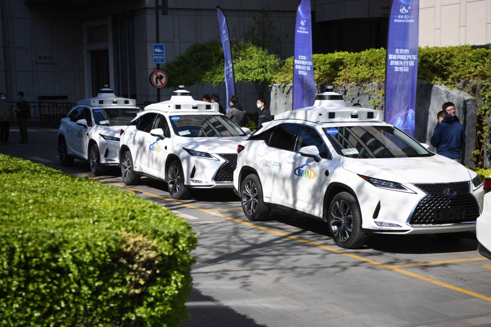 Who will win the self-driving race? Here are eight possibilities - Ars ...