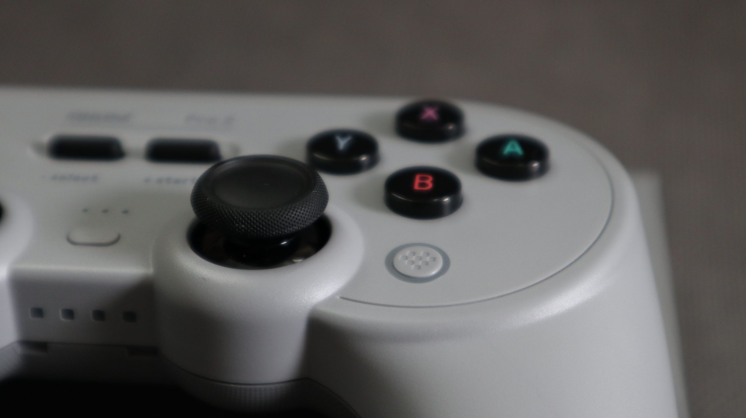 8Bitdo Pro 2 gamepad review: A $50 bargain for cool features, killer ...