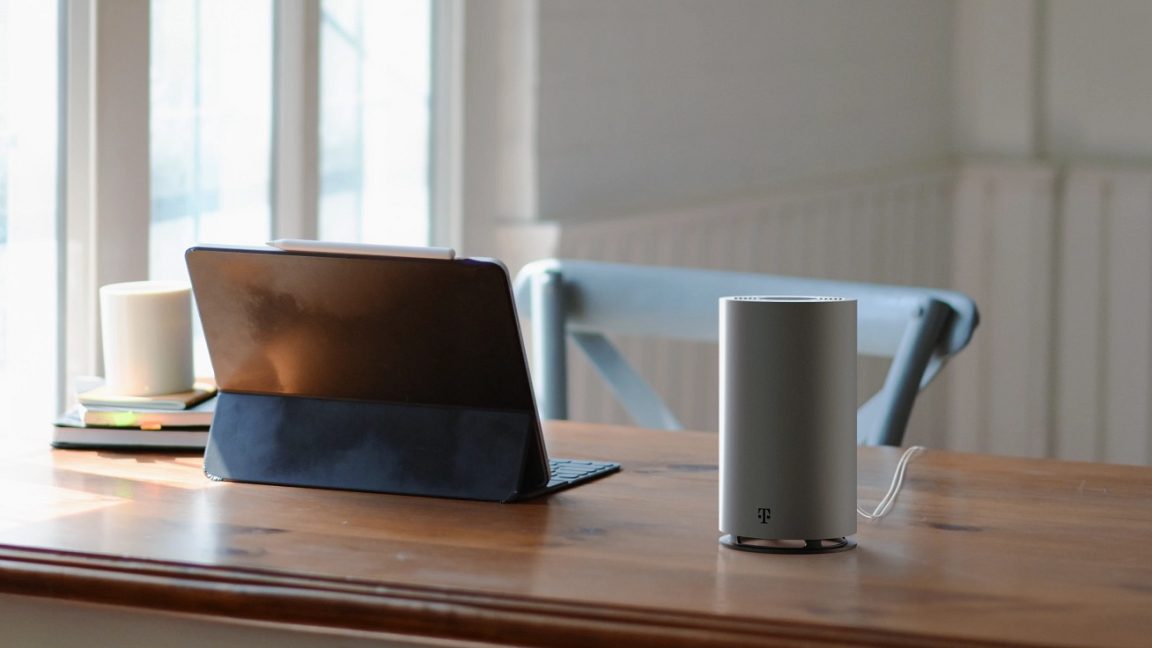 T-Mobile 5G home Internet: $60 a month, 100Mbps speeds, and no data cap ...