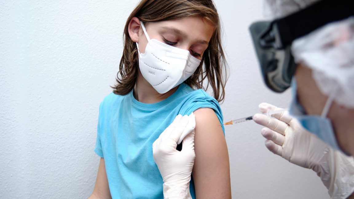 CDC advisory committee recommends COVID vaccine for 12- to 15-year-olds ...