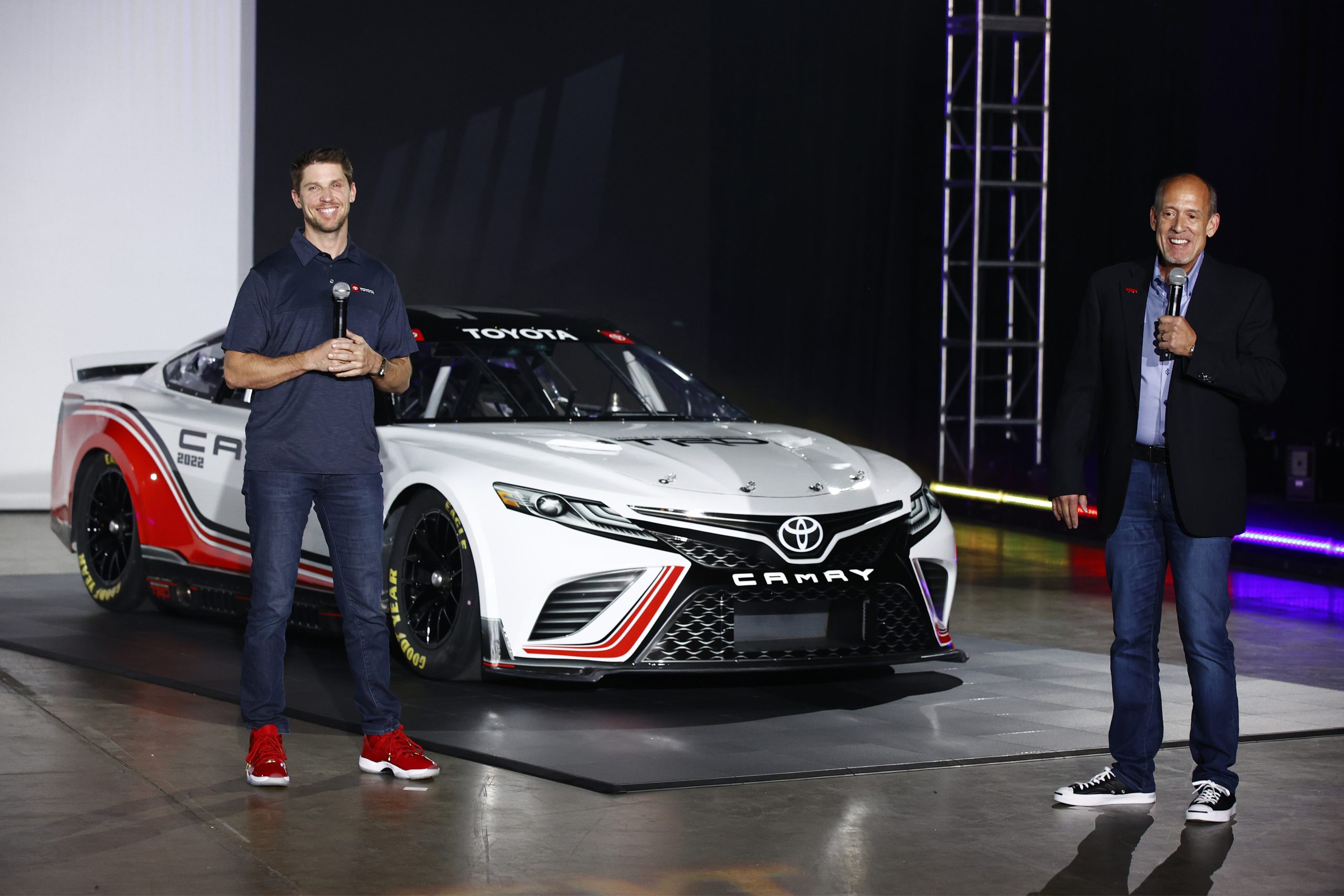 NASCAR ditches decades of tradition for its Next Gen race car - Ars ...