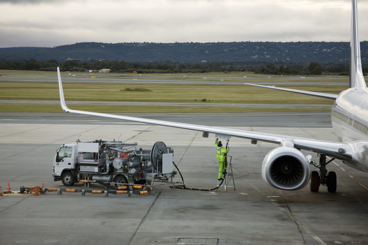 From trash to jet fuel in 60 minutes—and 220º C - Ars Technica