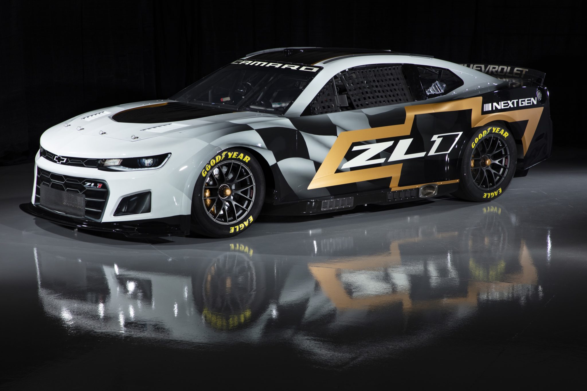 NASCAR ditches decades of tradition for its Next Gen race car - Ars ...