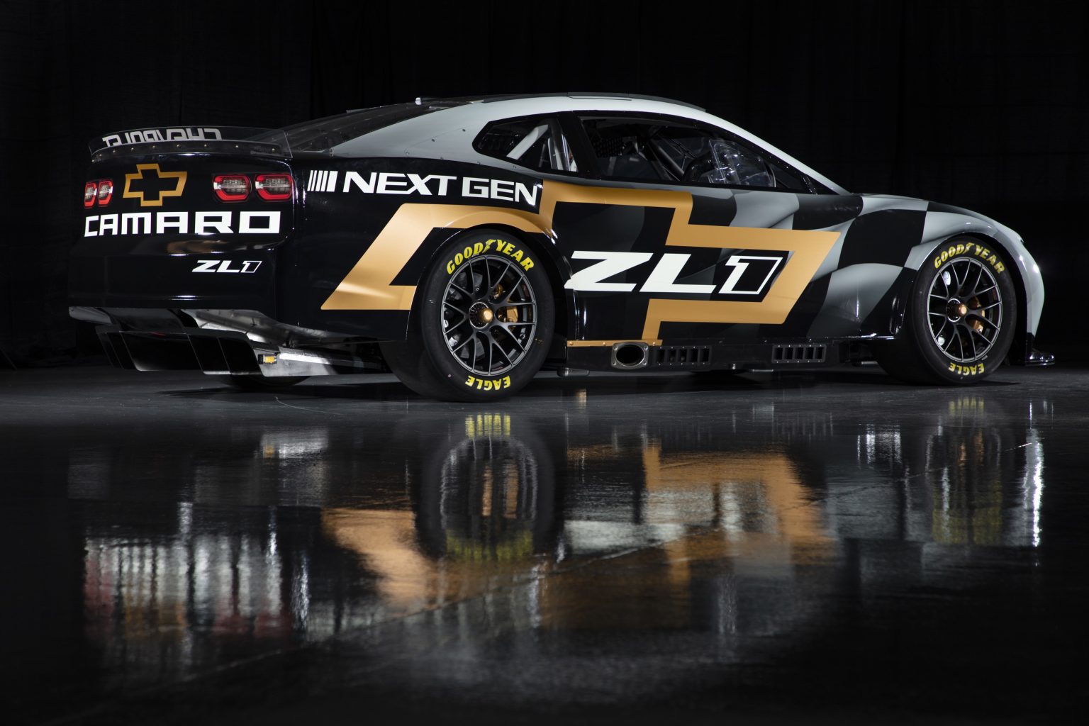 NASCAR ditches decades of tradition for its Next Gen race car - Ars ...