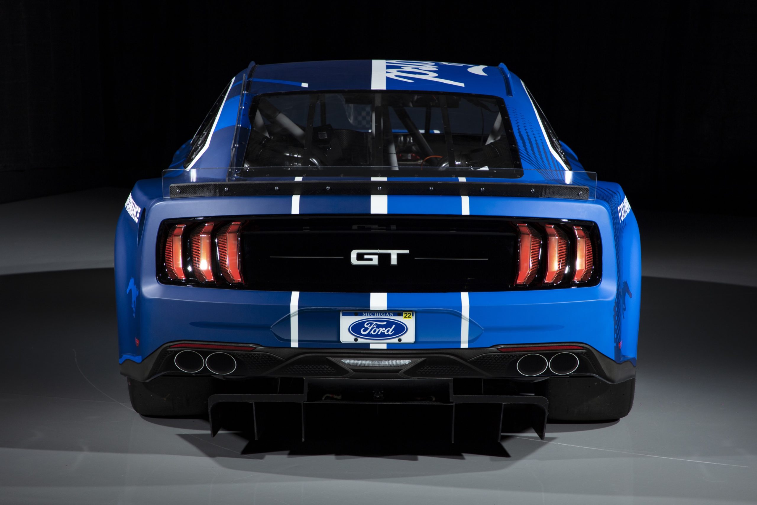 NASCAR ditches decades of tradition for its Next Gen race car - Ars ...
