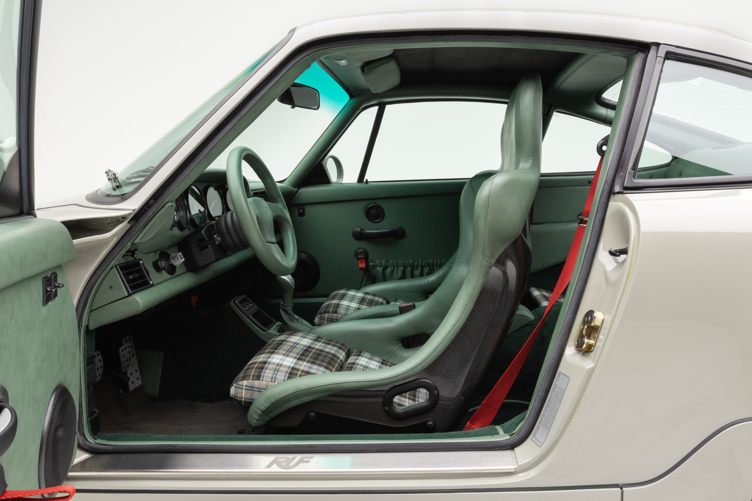 When is a Porsche 911 not a Porsche 911? When it’s a Ruf - Ars Technica