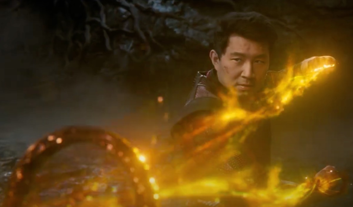 We have our best look yet at supervillain Mandarin in new Shang-Chi ...