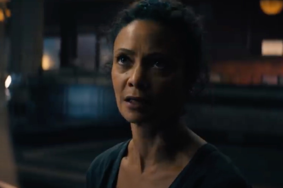 Warner Bros. releases trailer for noir-esque sci-fi thriller ...