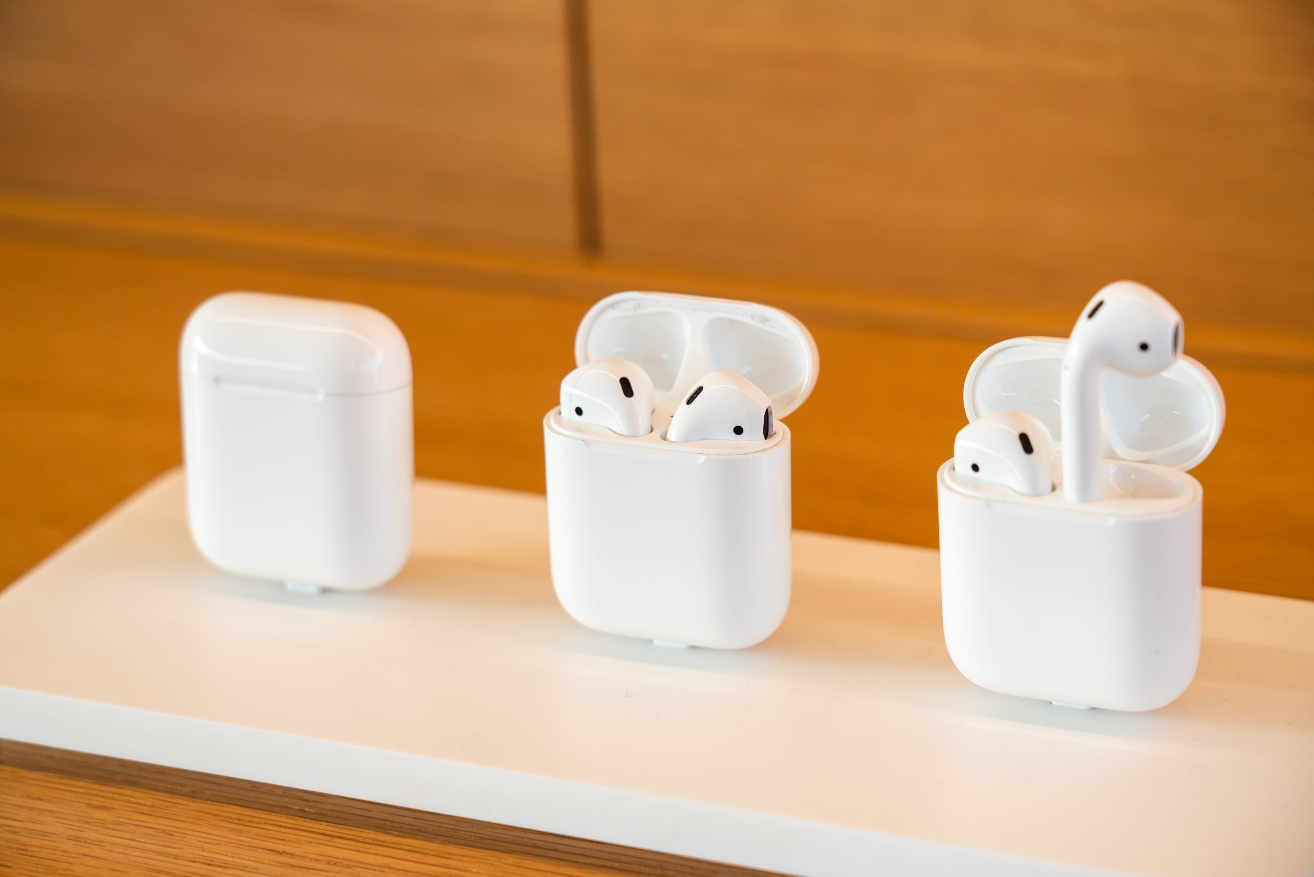 Counterfeiters are hungry for a piece of Apple’s $16B AirPod market ...