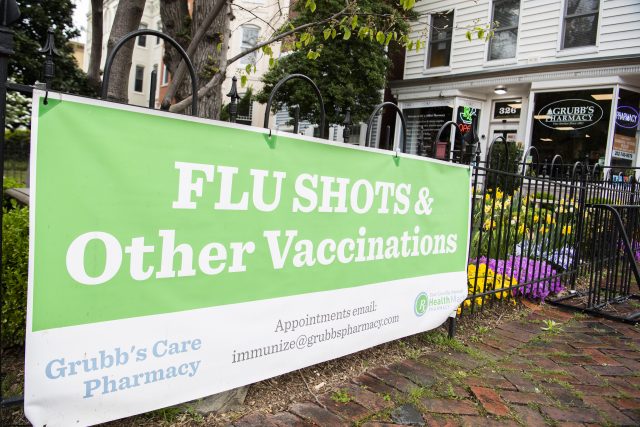 mRNA vaccine technology moves to flu: Moderna says trial has begun ...