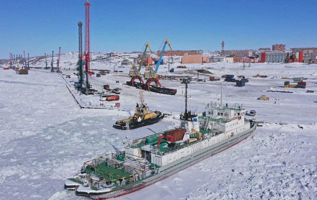 How much shipping can we get through a warming Arctic? - Ars Technica