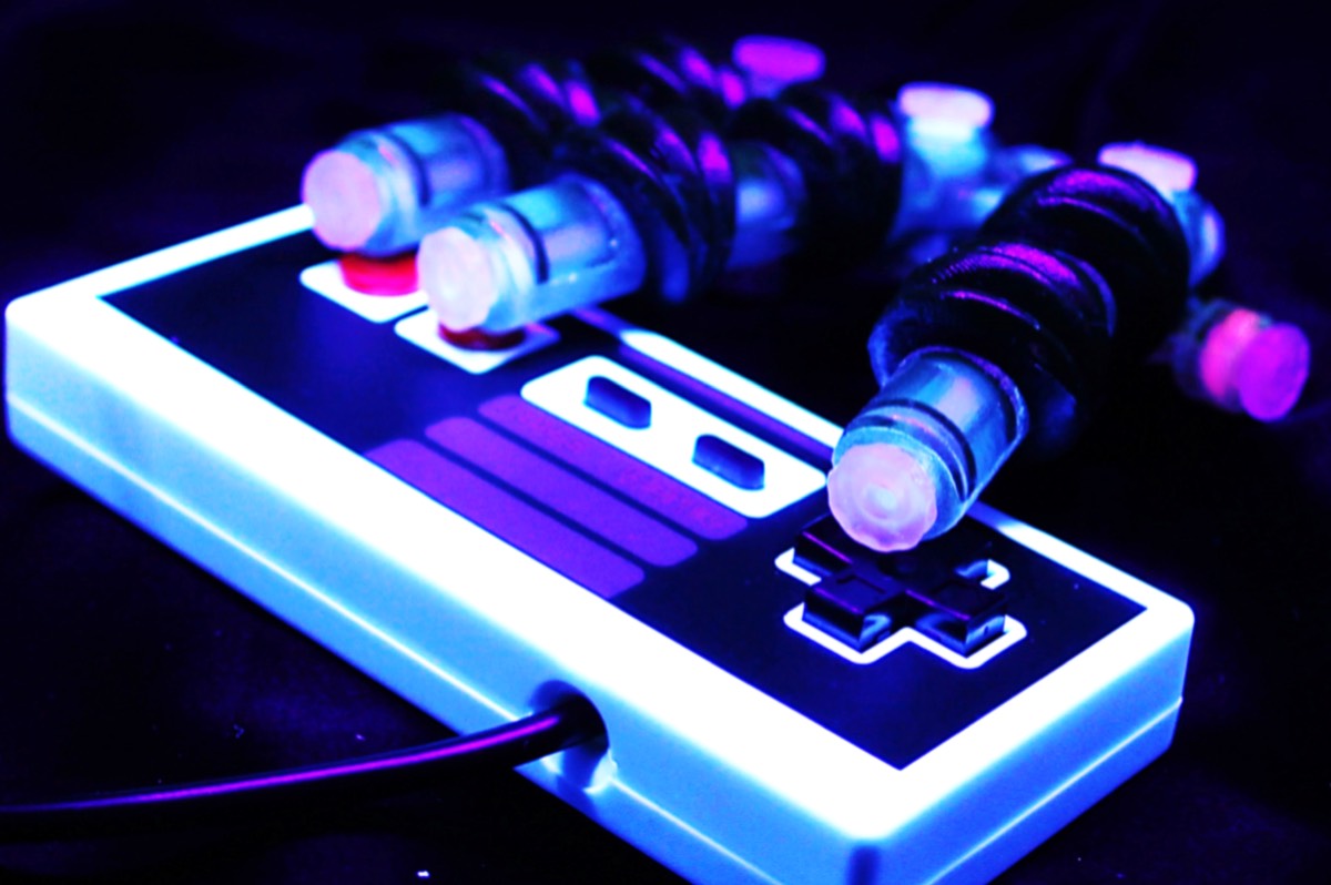 This 3D-printed soft robotic hand beat the first level of Super Mario ...