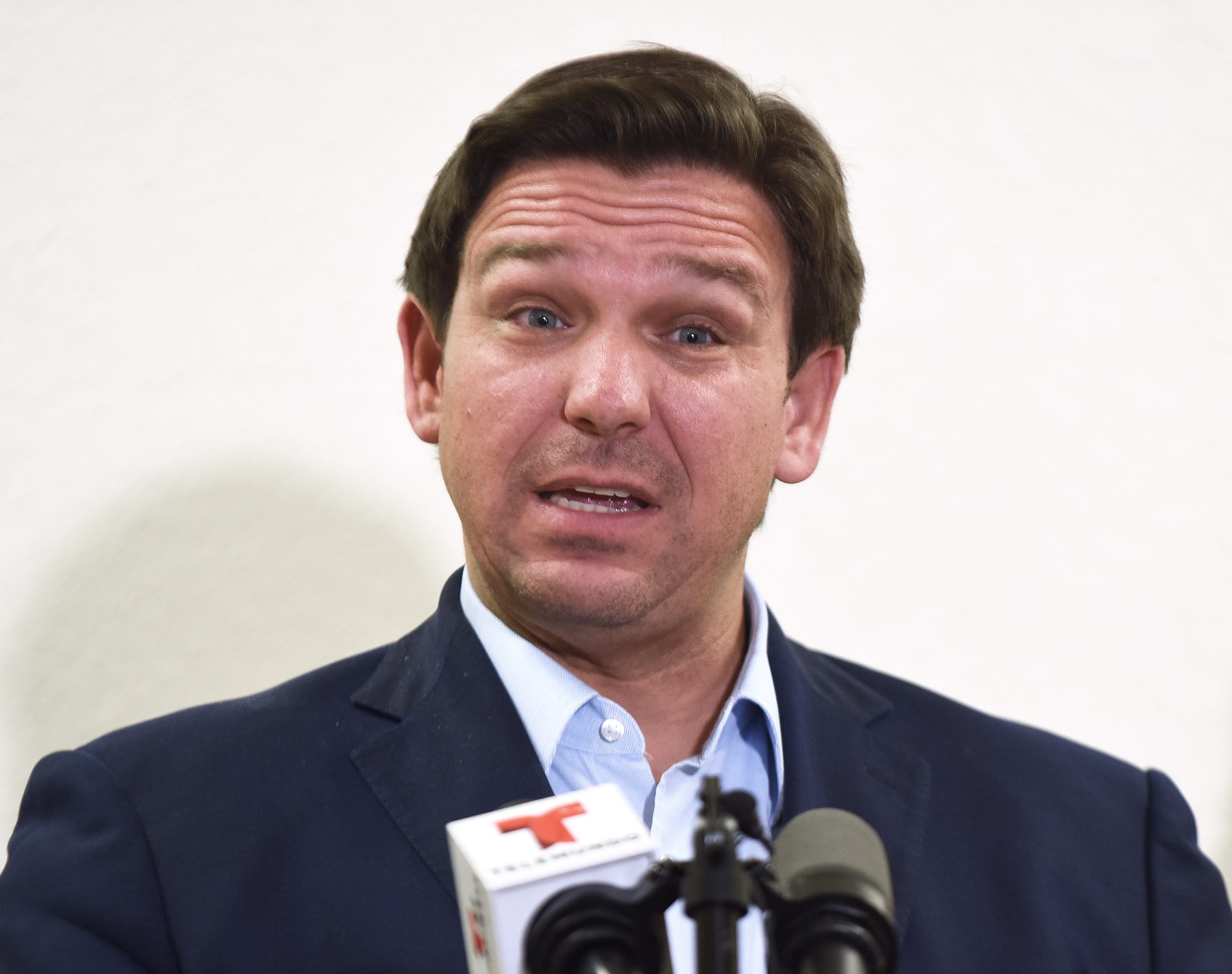 DeSantis’ ban on school mask mandates violates state constitution ...