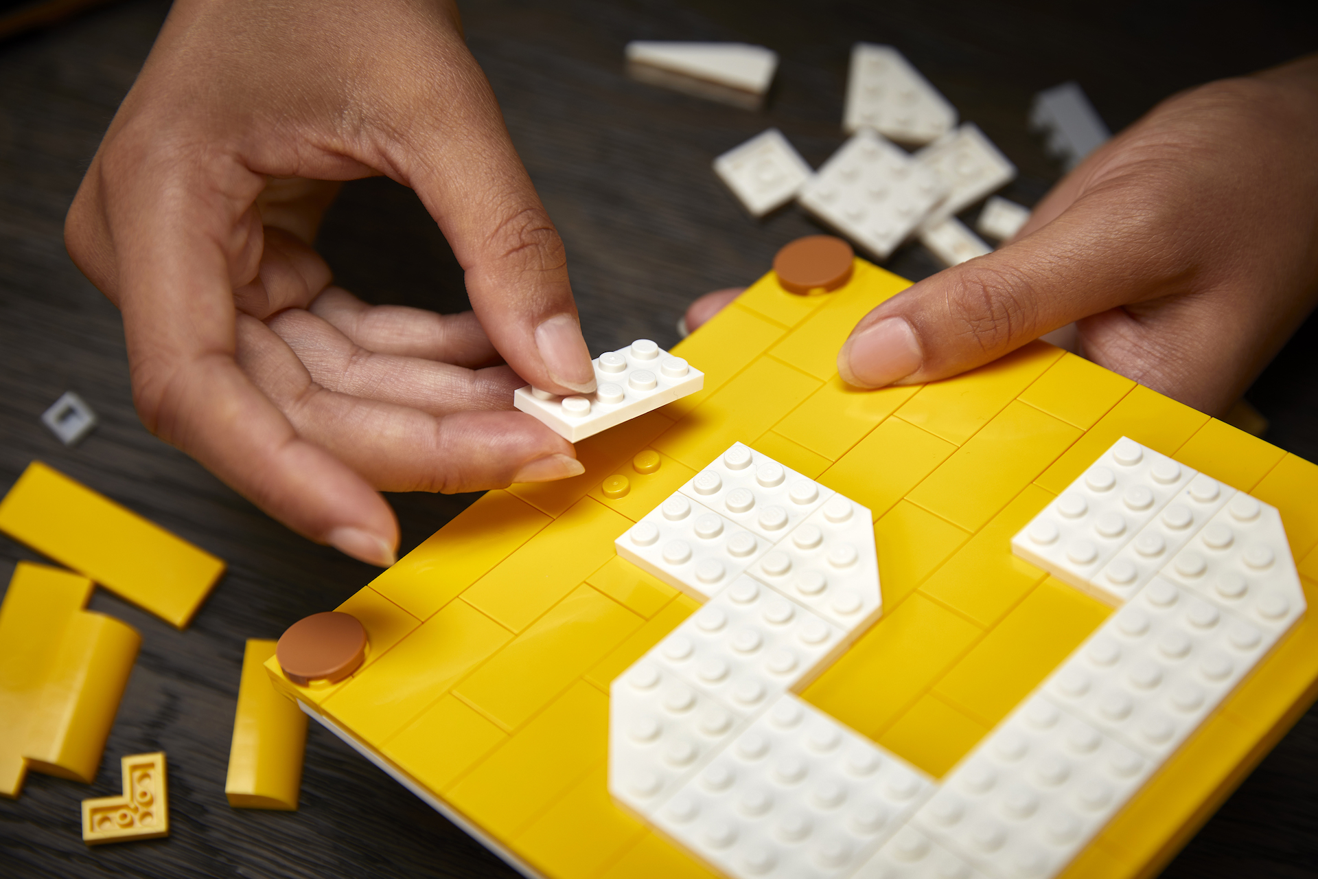 2,064-piece Lego set recreates Super Mario 64 in miniature for $170 ...