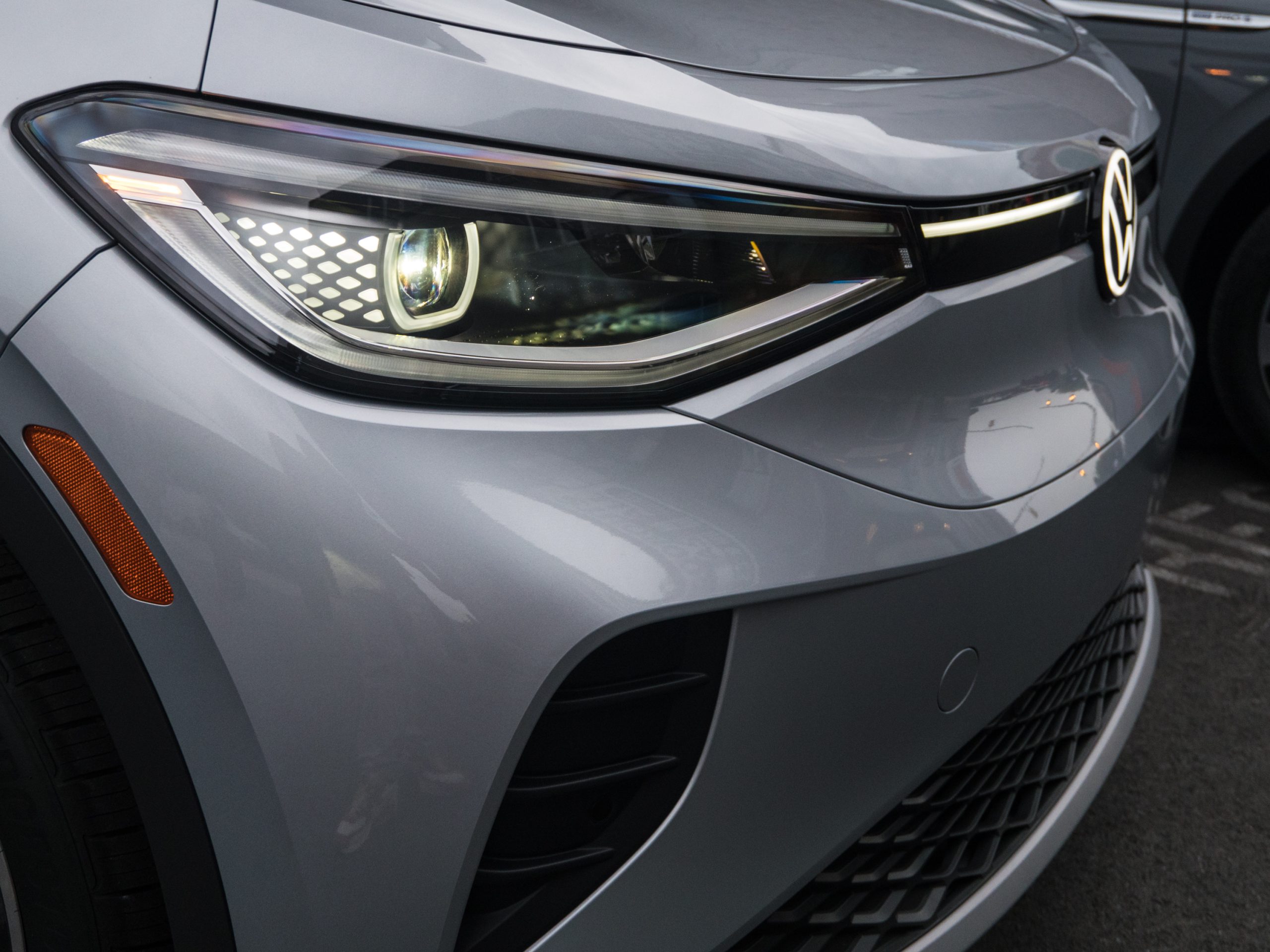 Volkswagen’s electric ID.4 was already good—does AWD change that? - Ars ...