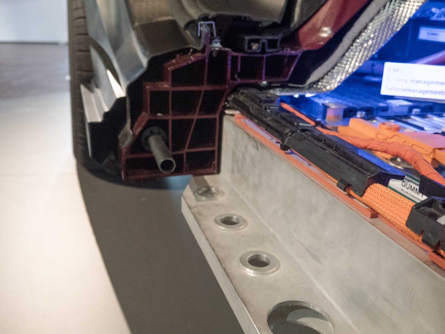 Forget the looks, love the tech: The $83,200 BMW iX electric SUV - Ars ...