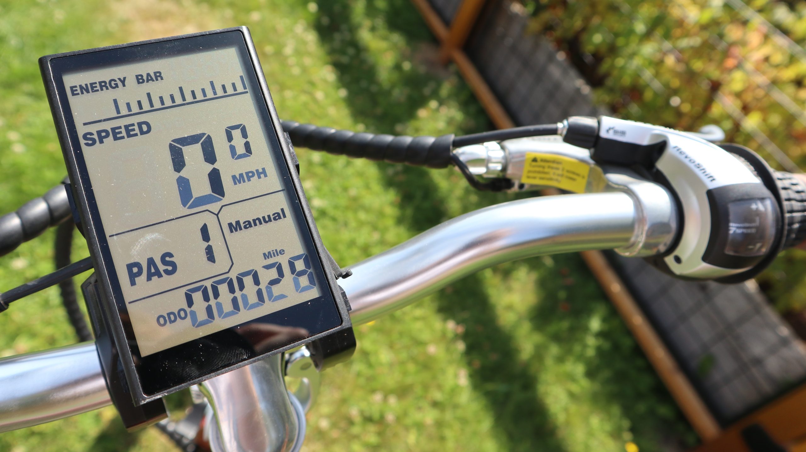 Blix Vika+ review: A powerful ebike that folds and fits just about ...