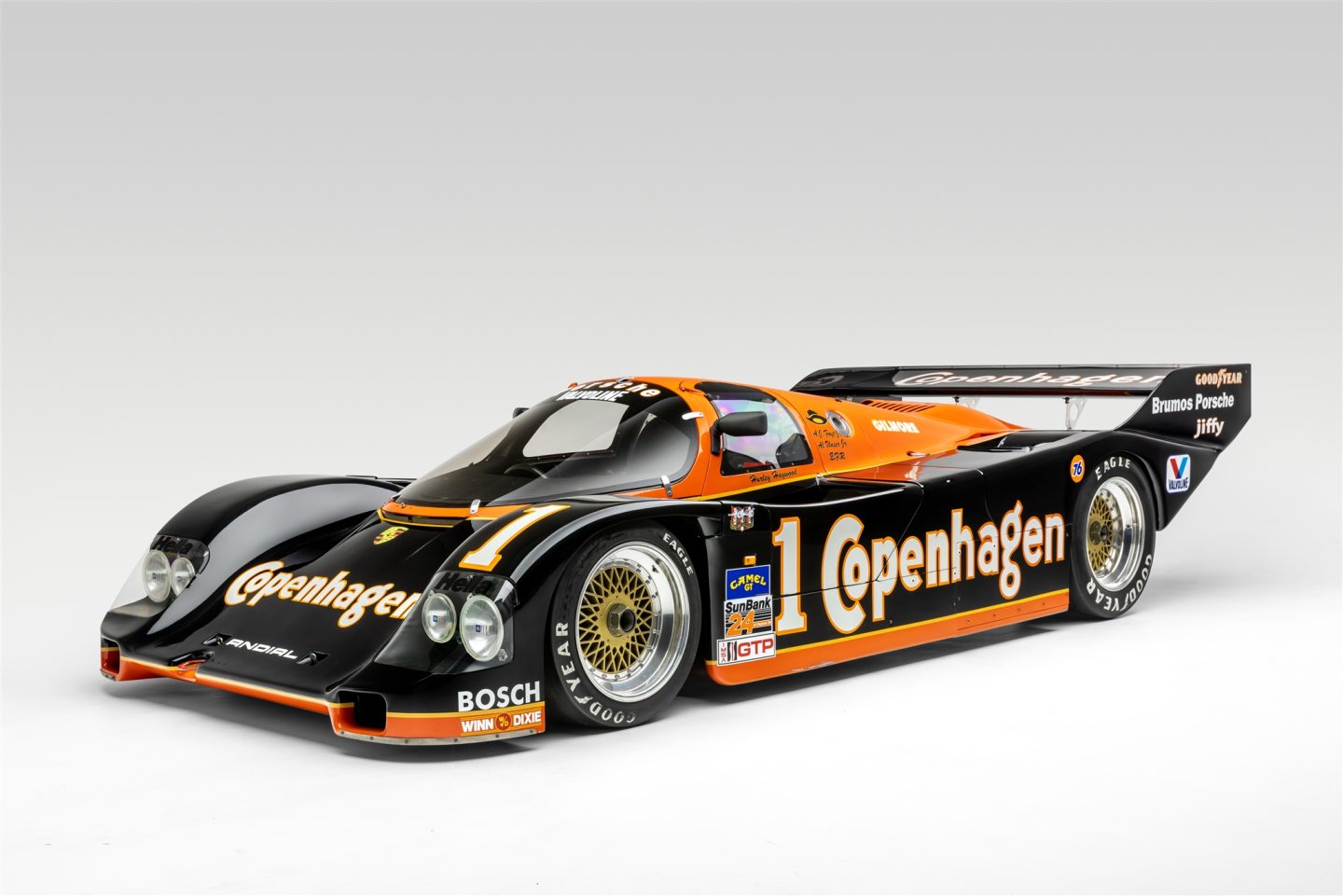 From modern ECUs to dual-clutch transmissions, this race car proved it ...
