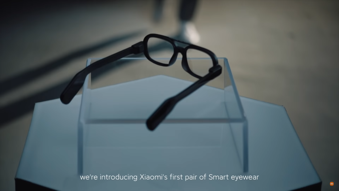 Xiaomi shows off smart glasses with an all-green microLED waveguide ...