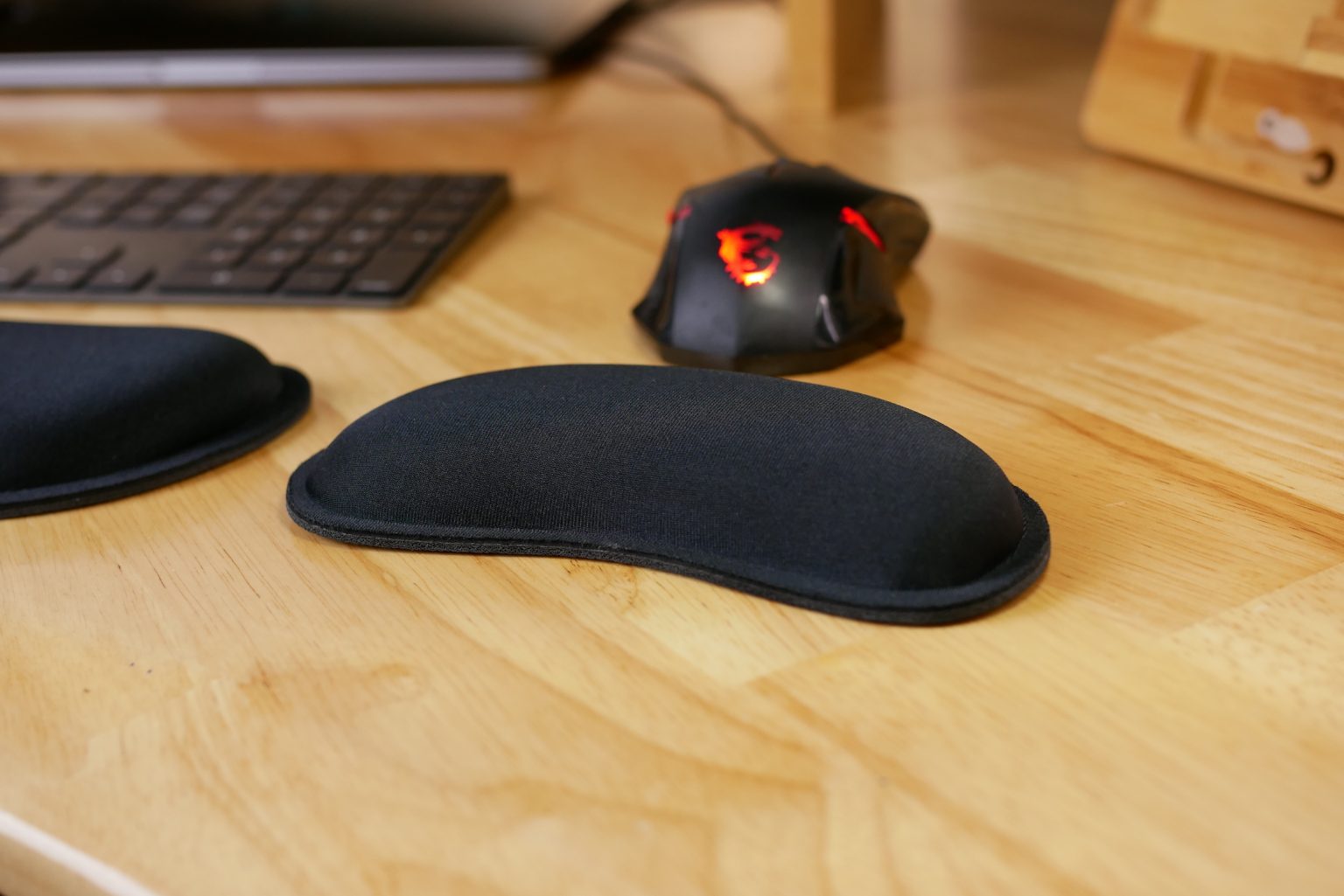 Our 22 favorite desk accessories for a more organized and comfy ...