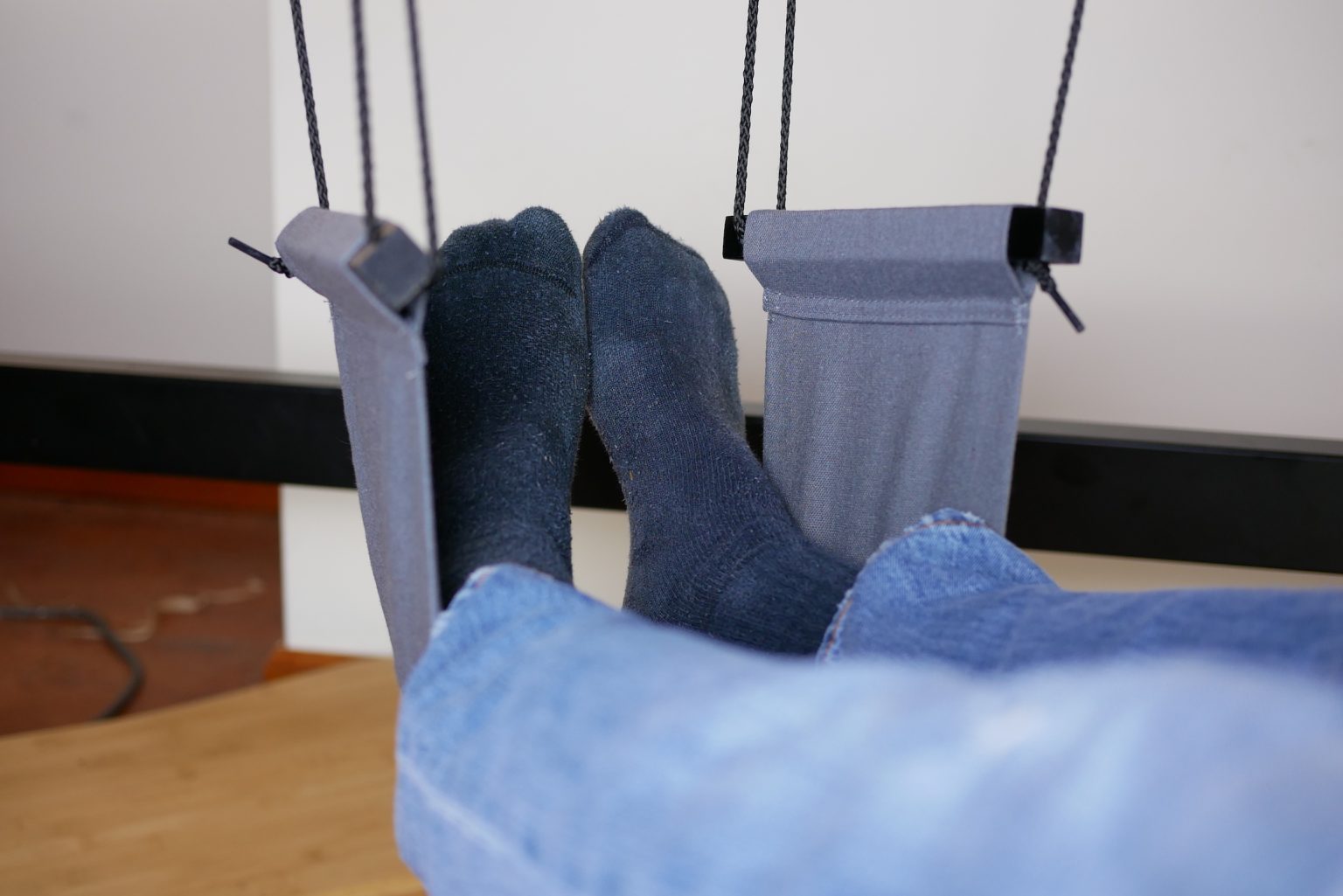 Our 22 favorite desk accessories for a more organized and comfy ...