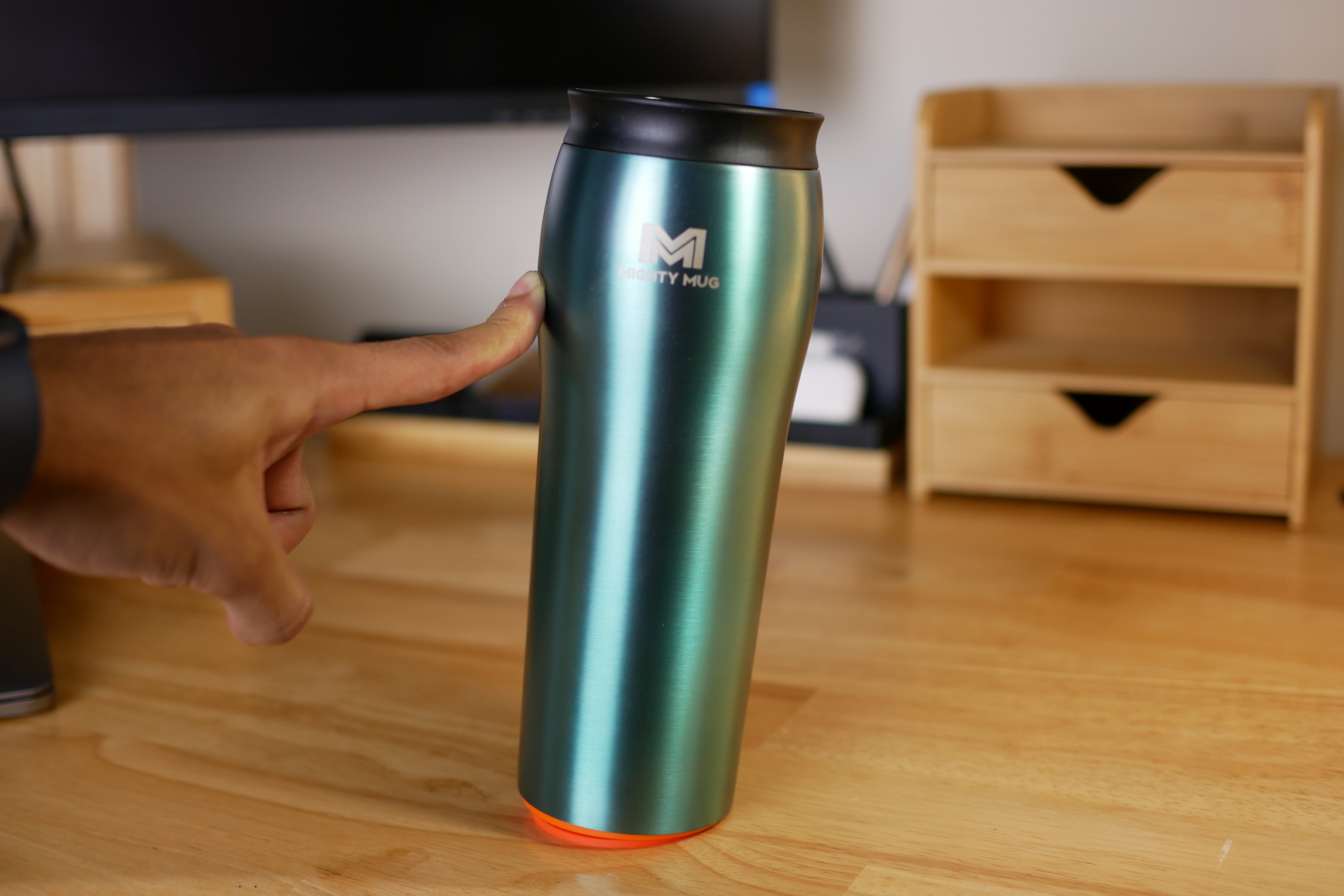 Our 22 favorite desk accessories for a more organized and comfy ...