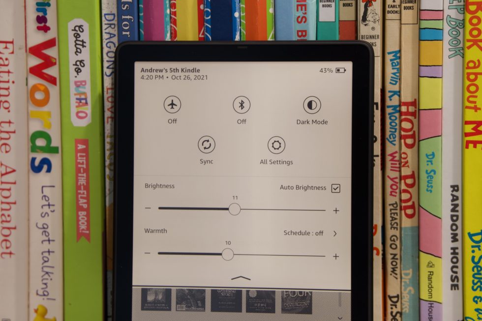 Review: Bigger screen, better lighting make for a nearly perfect Kindle ...