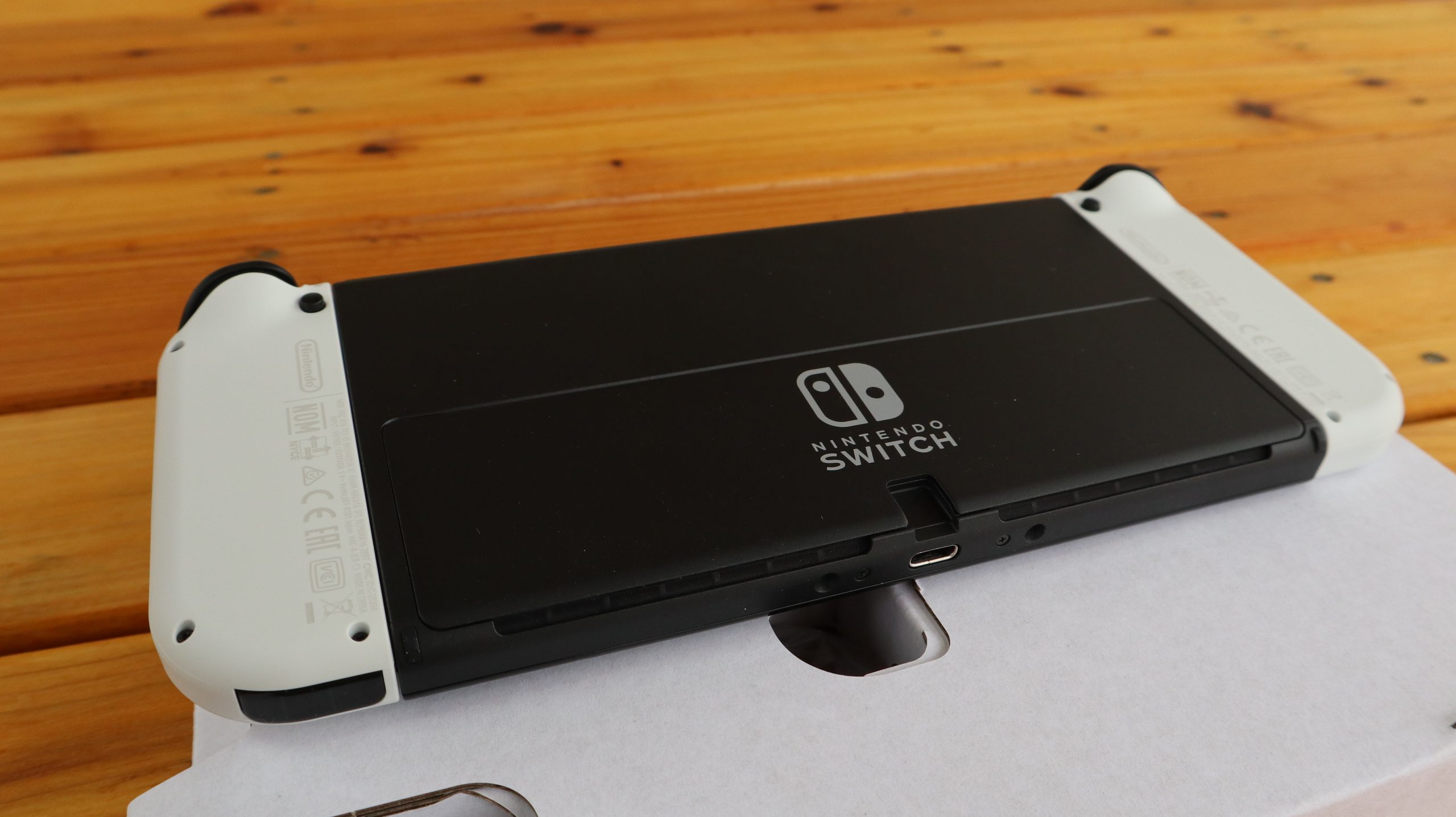 Switch OLED review: Nintendo’s nicest, most nonessential upgrade yet ...