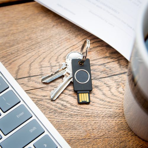 New Yubico security keys let you use fingerprints instead of passwords ...