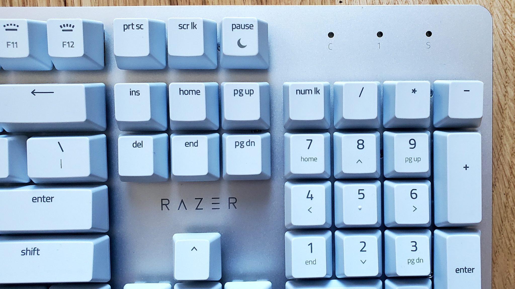 Razer Pro Type Ultra wireless keyboard review: A grown-up mechanical ...