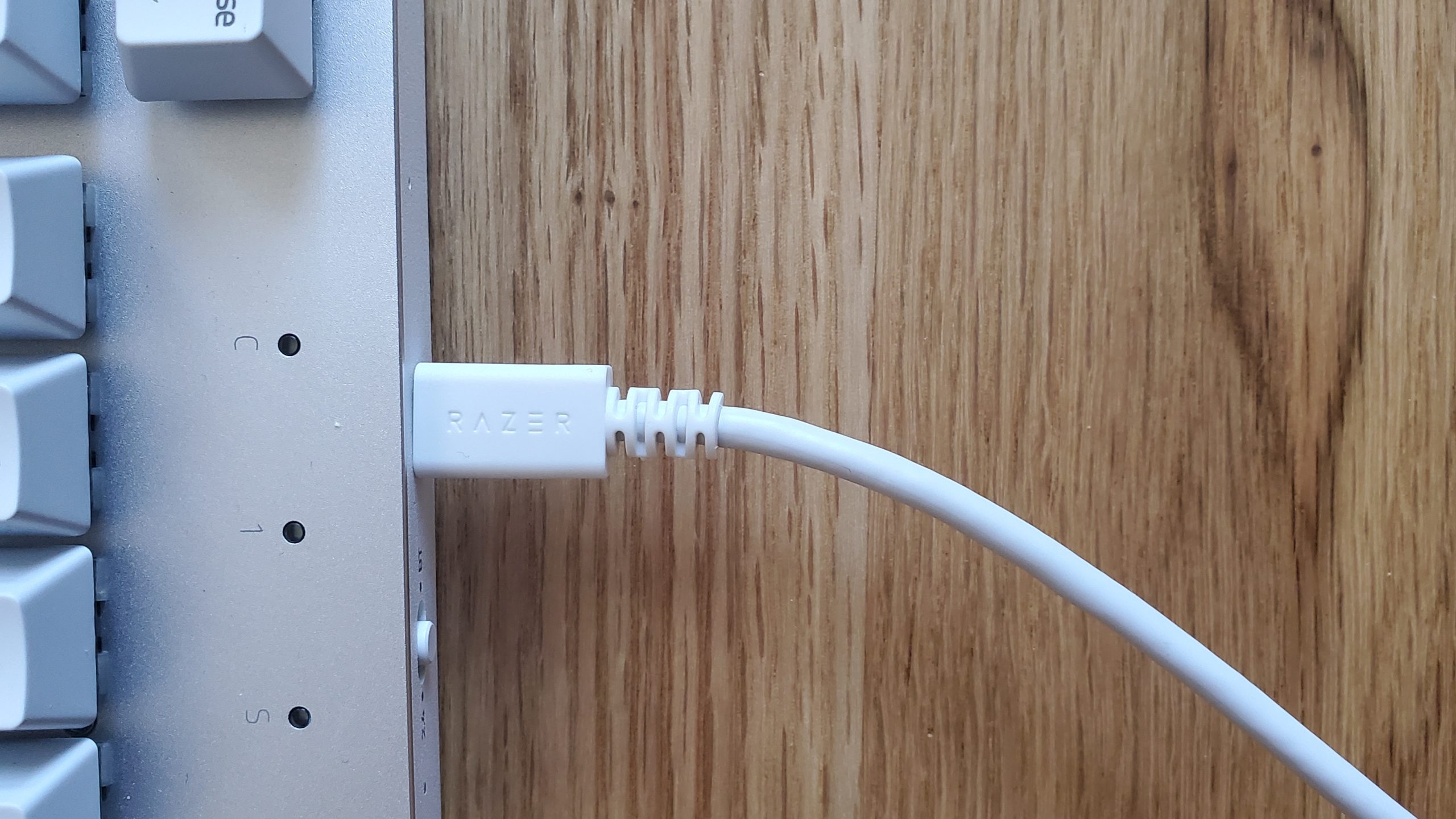 Razer Pro Type Ultra wireless keyboard review: A grown-up mechanical ...