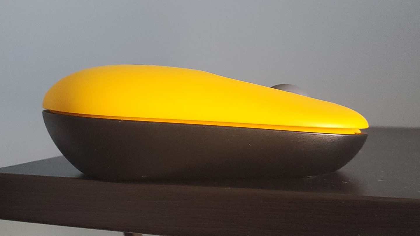 Logitech Pop Mouse review: Emoji button meets colorful simplicity - Ars ...