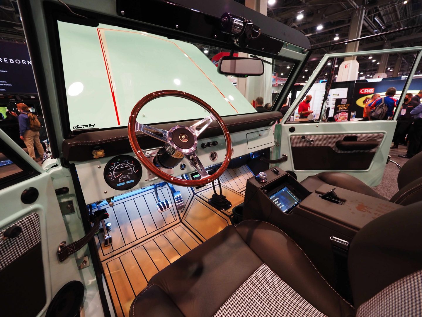 Electric conversions are this year’s hot trend at SEMA - Ars Technica