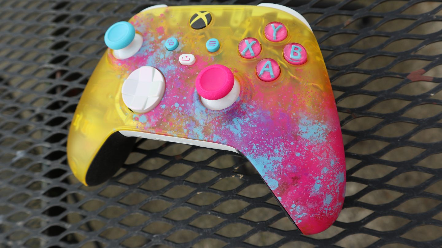A brief love letter to Xbox’s new colorful, cool-looking Forza gamepad ...