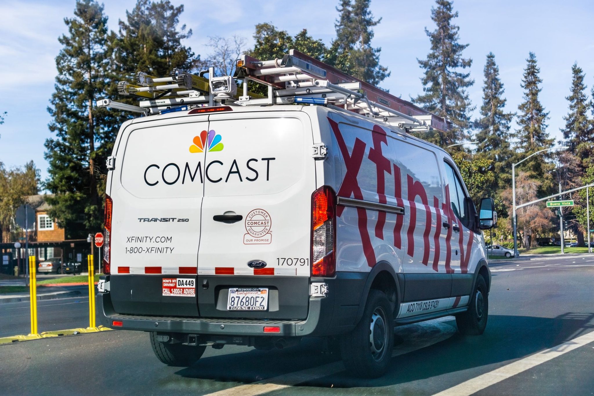Comcast admits “widespread” outage as tens of thousands of users report ...