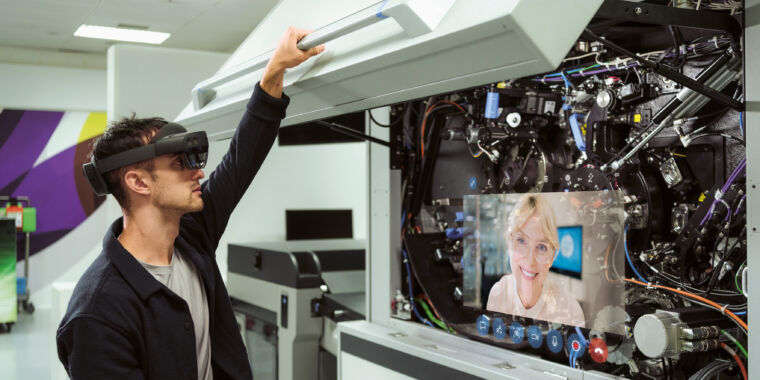 HP takes printer troubleshooting into mixed reality for some reason ...