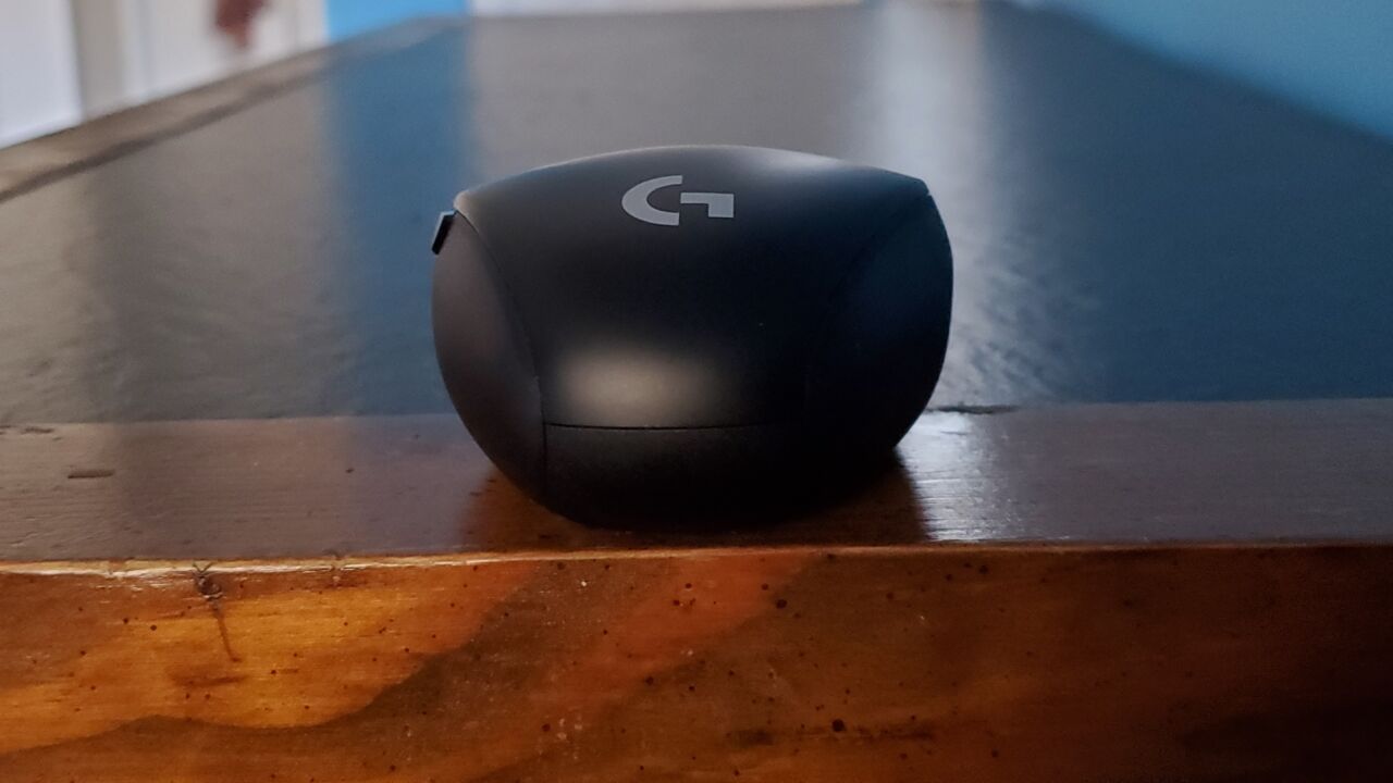 Logitech G303 Shroud Edition review: $130 wireless mouse for big-handed ...
